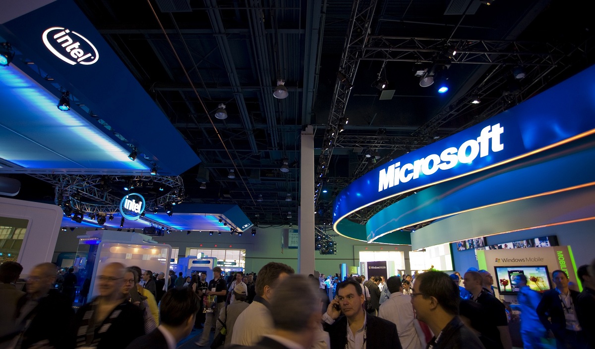 Microsoft issues Windows update to disable Intel's rubbishy Spectre ...