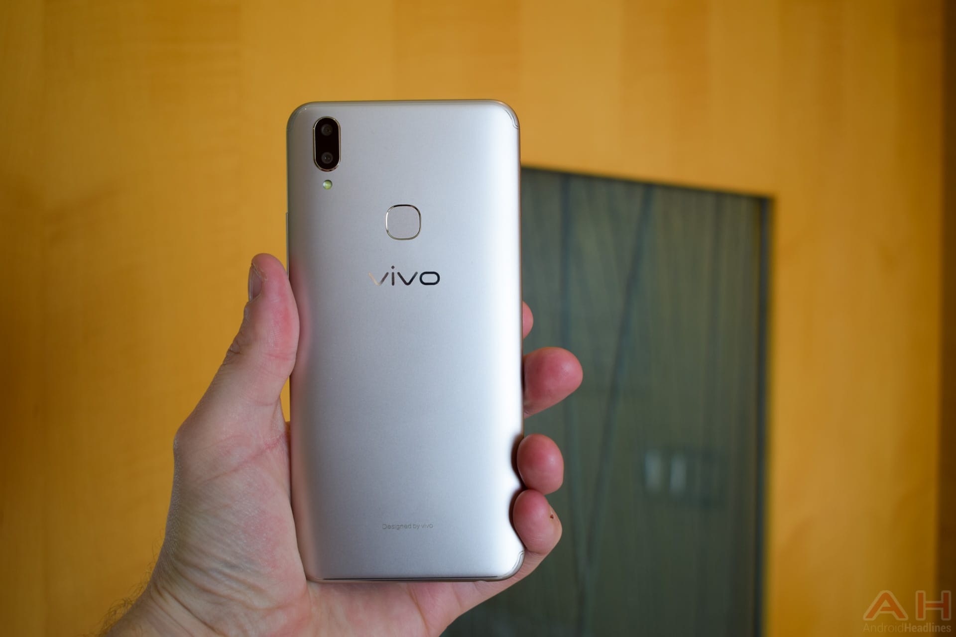 Vivo officially launches V9 Youth in Pakistan