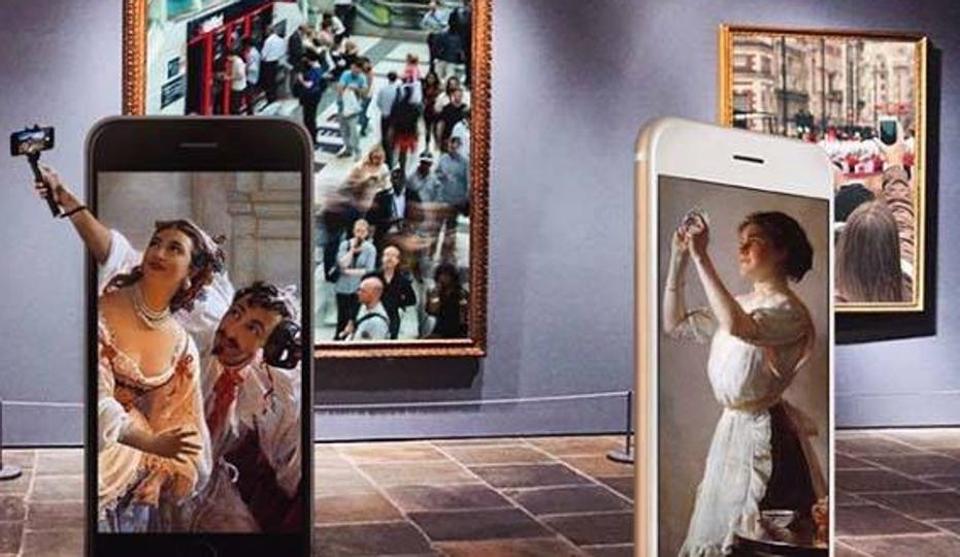 Selfie Museum opens doors to selfie fanatics