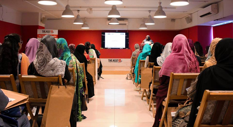 CodeGirls kicks off its Karachi boot camp to empower young women with ...