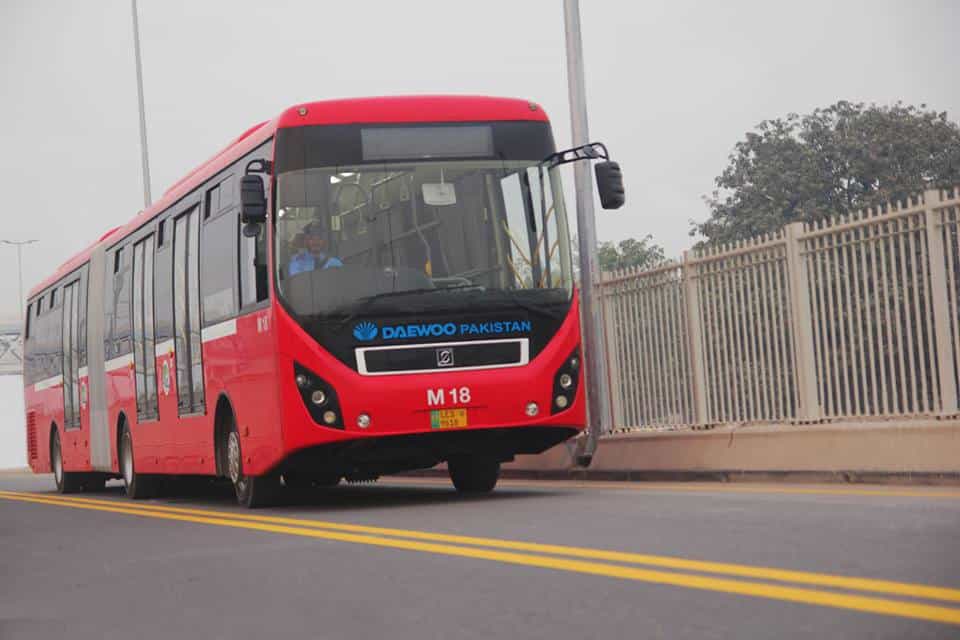 Google maps can now show Metro Bus routes and timings in Multan