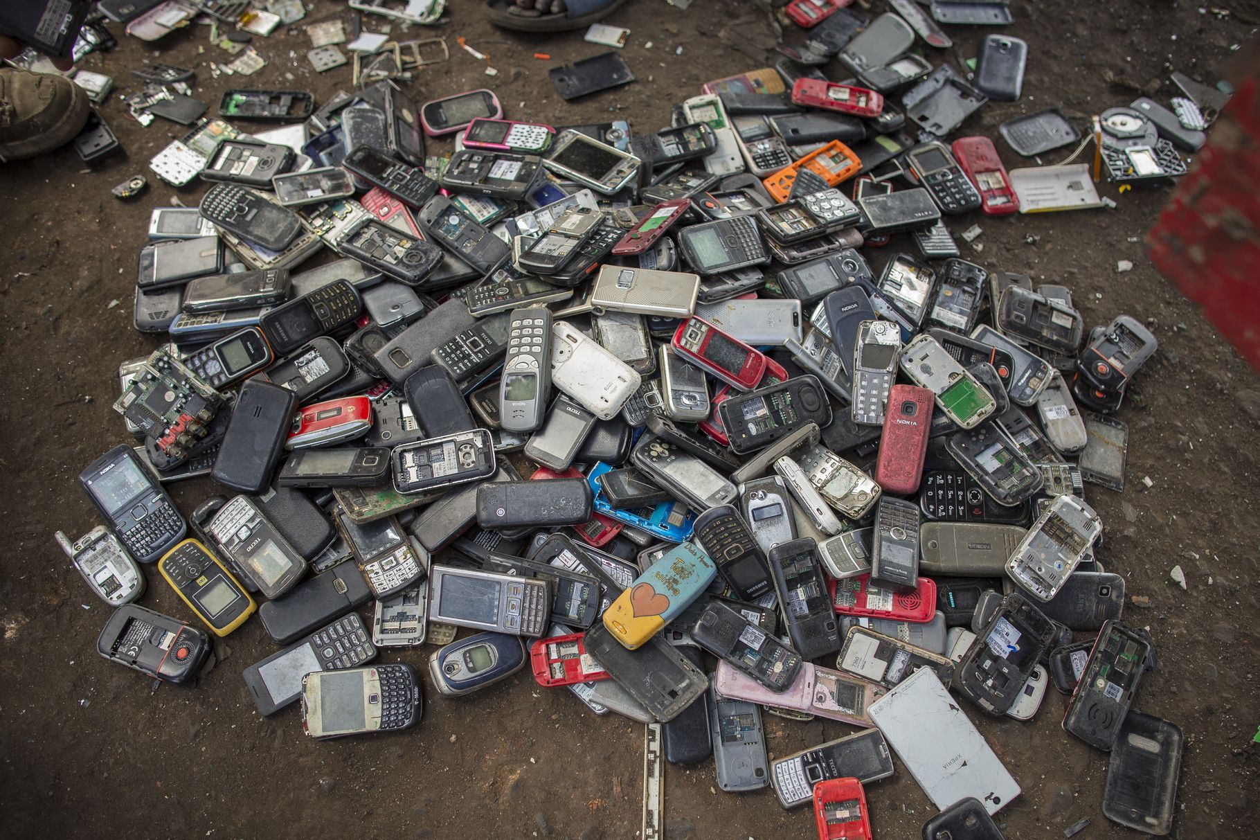 Customs to destroy all blacklisted phones in its possession