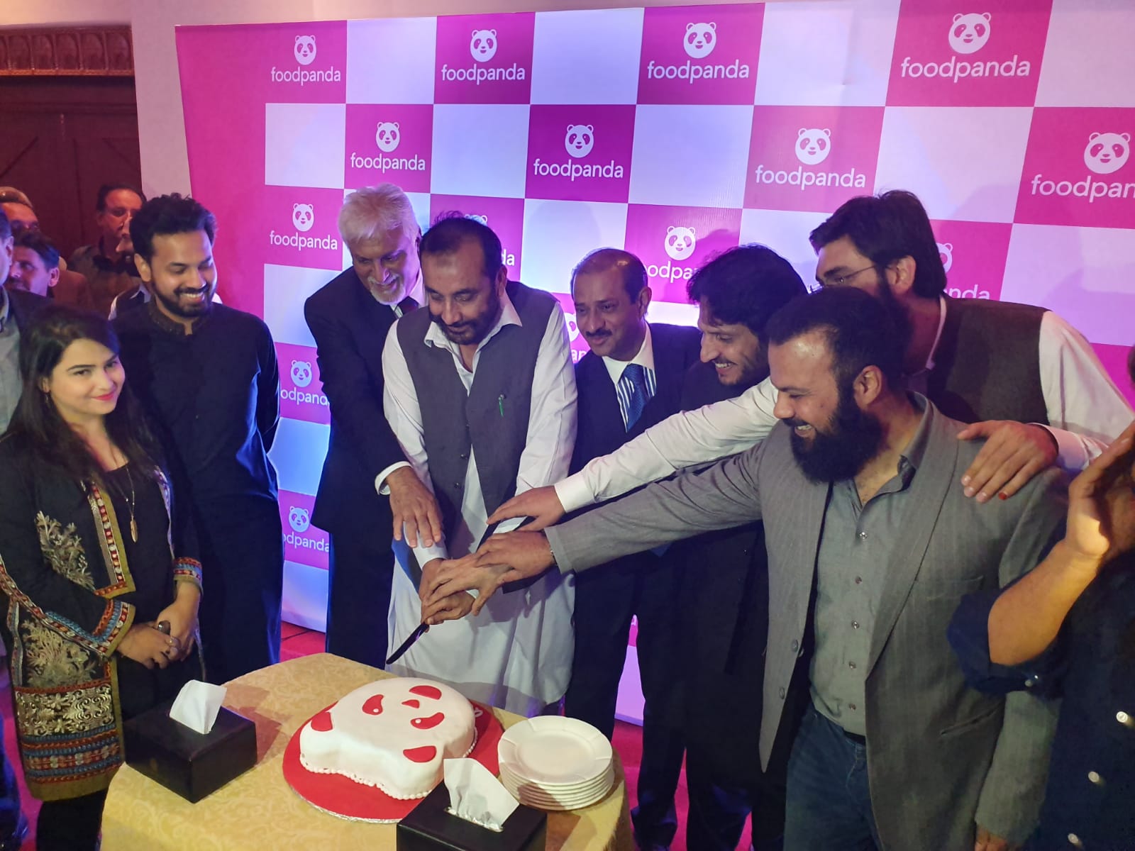 Foodpanda turns Quetta pink!