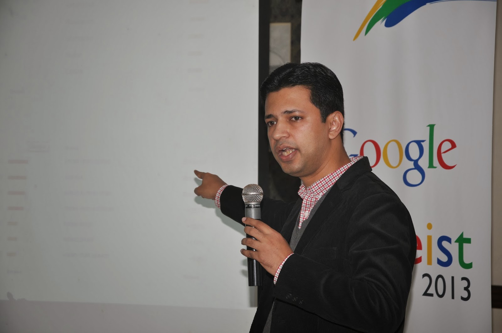 Amazon's Pakistani employees convinced the retail giant to allow ...