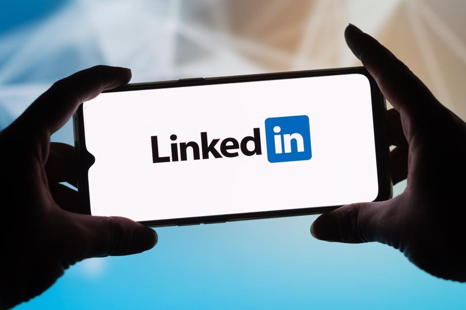 Linkedin Faces Massive Outage, Thousands of Individual and Company ...