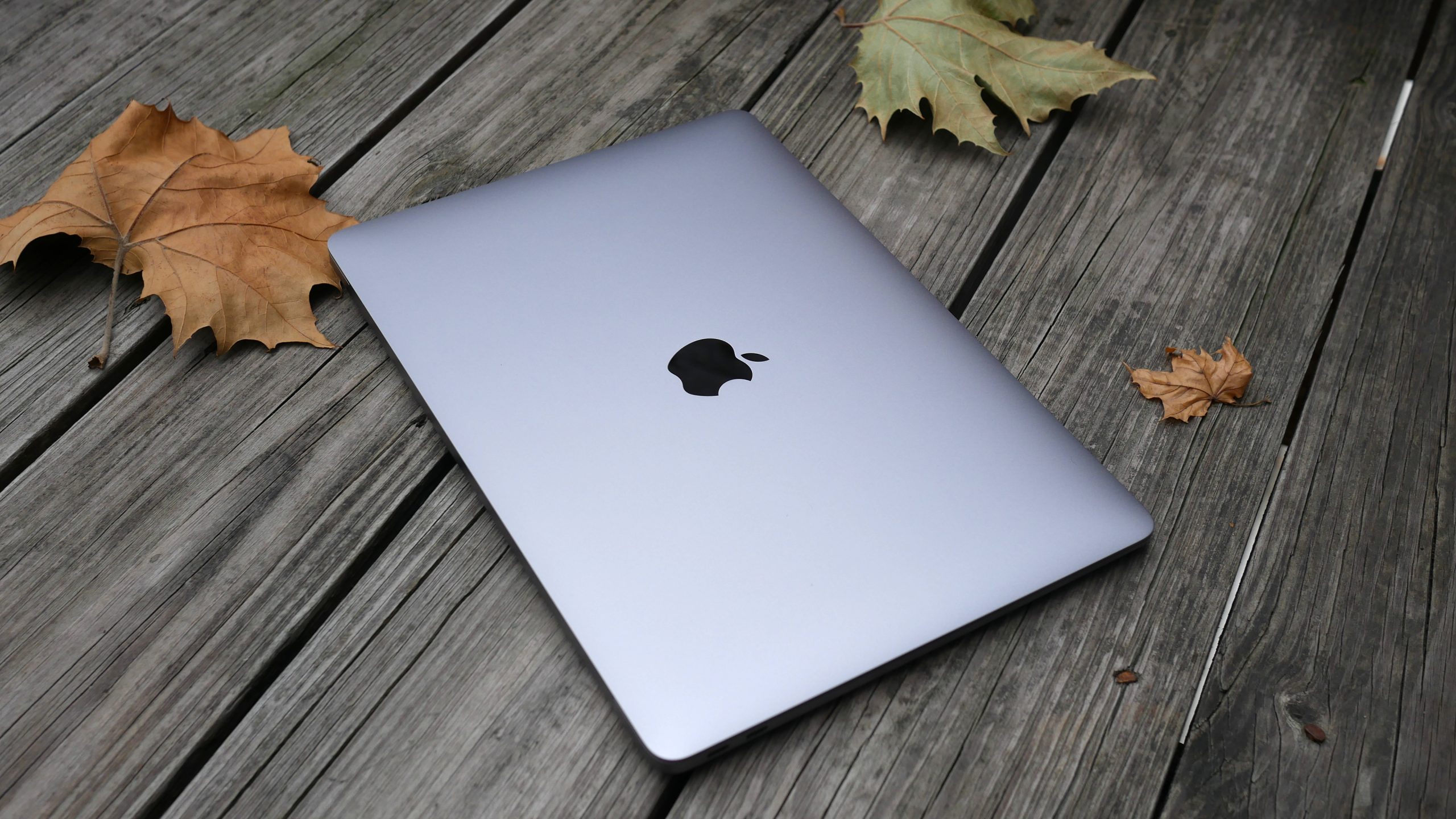 Reports Suggest That Apple Has Plans to Start Making Touchscreen Macbooks