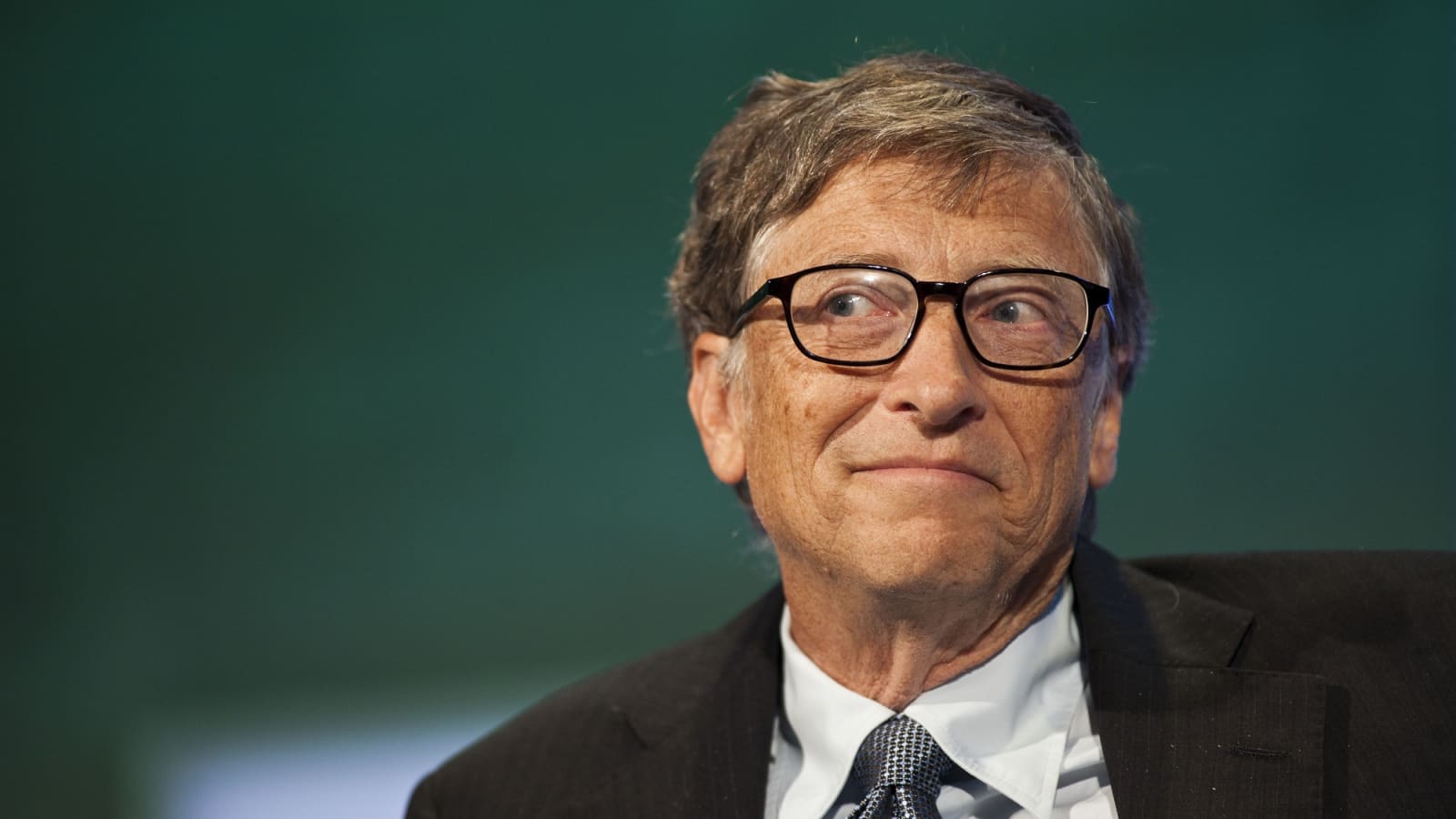 Bill Gates Calls AI to be the Most Important Tech Advancement in Decades