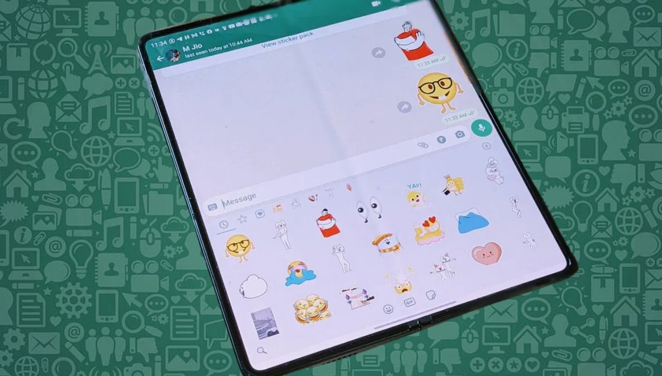 WhatsApp to Enable Sharing of Full Sticker Packs in Upcoming Update