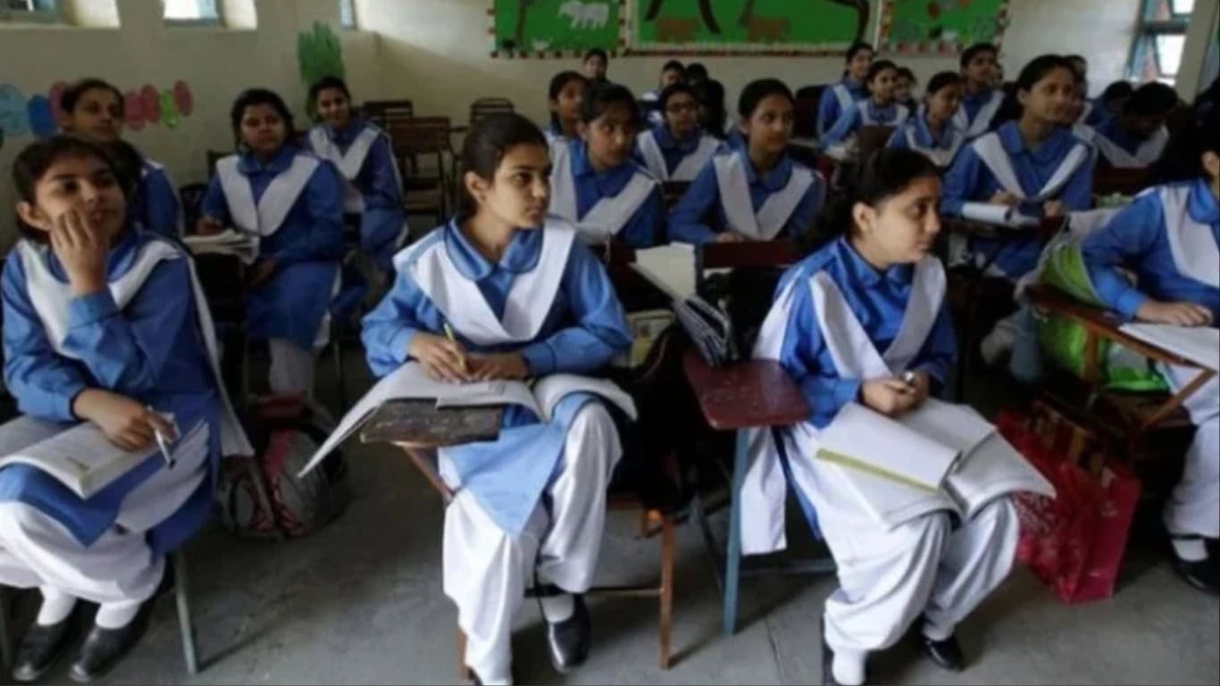 Islamabad School Transformation Plan to Revamp Curriculum and Digital ...