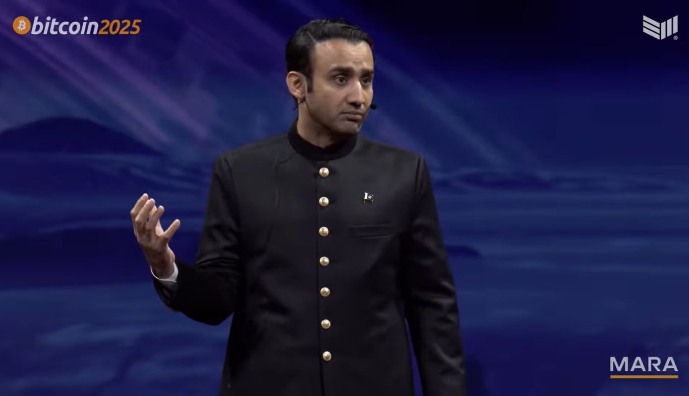 Vegas 2025 Surprise! Pakistan’s Crypto Minister Drops Bombshell Bitcoin Announcement