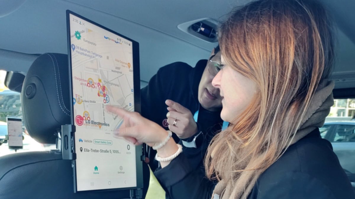 LG Showcases IoT-NTN Technology at 5GAA Conference in Paris