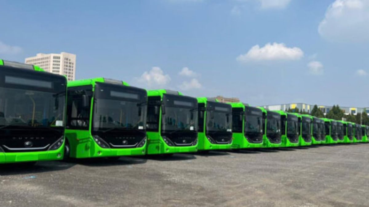Rawalpindi Electric Buses to Run on Five Routes