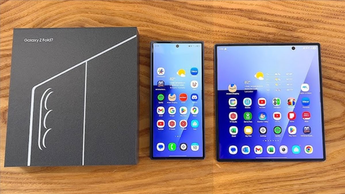 Korean YouTuber Tests Samsung Galaxy Z Fold 7 Durability With Over 130k ...