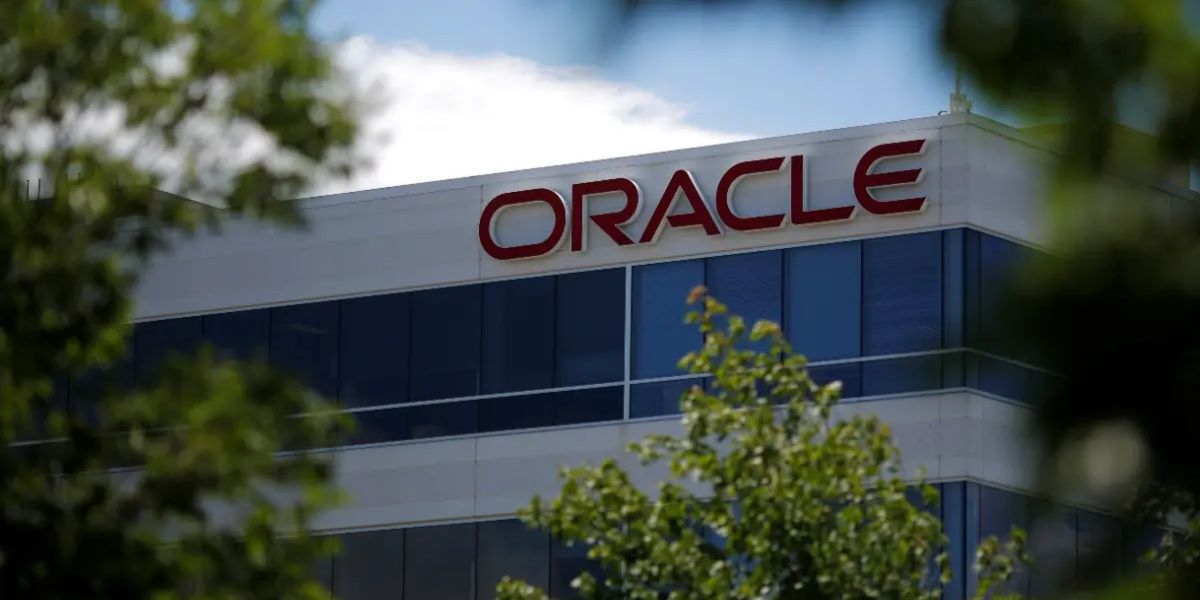 Oracle Eyes $20 Billion AI Cloud Deal with Meta as Shares Soar