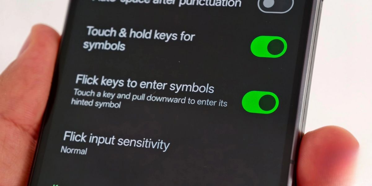 Google Punches Up Gboard with A New, Smart Typing Feature