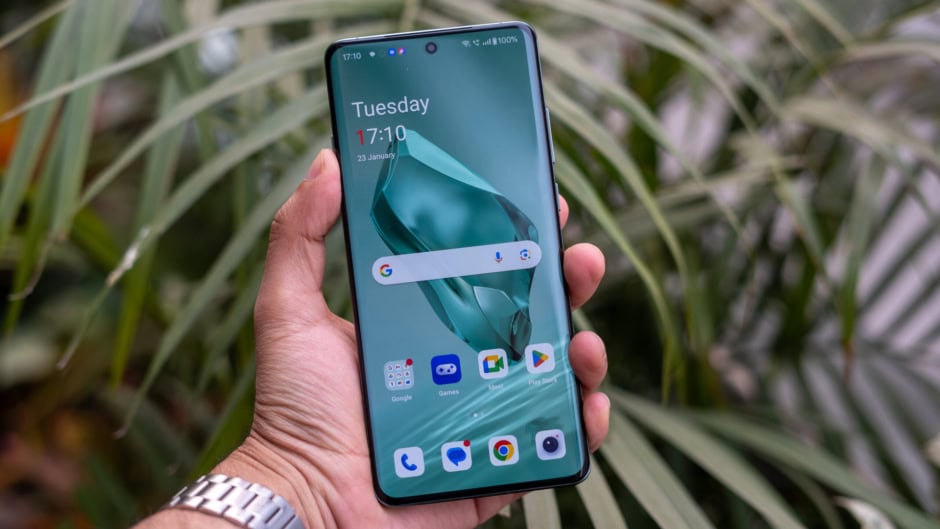 OnePlus 15 and Ace 6 Set to Launch with Massive Batteries and 165Hz Displays