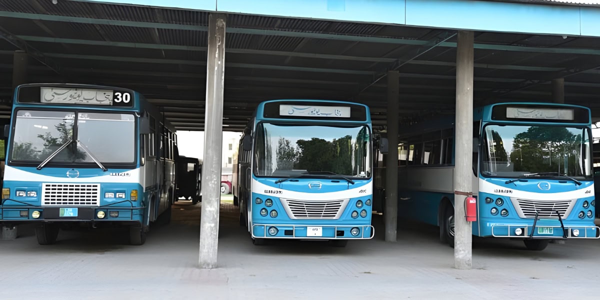 EPA Seizes Punjab University Buses in Major Smog Crackdown