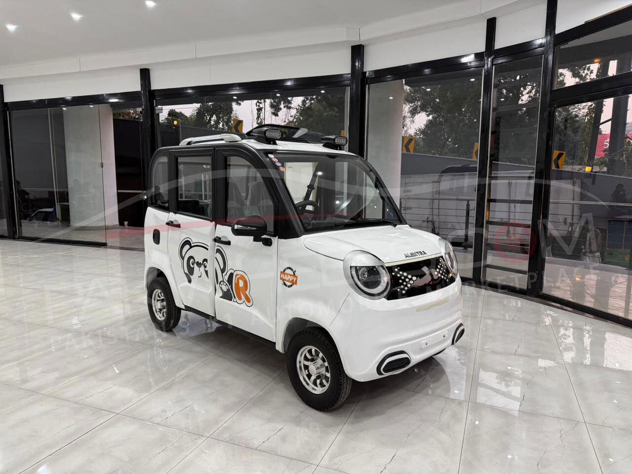 High Demand Prompts Alektra to Extend Metro 4-Door EV Discount in Pakistan