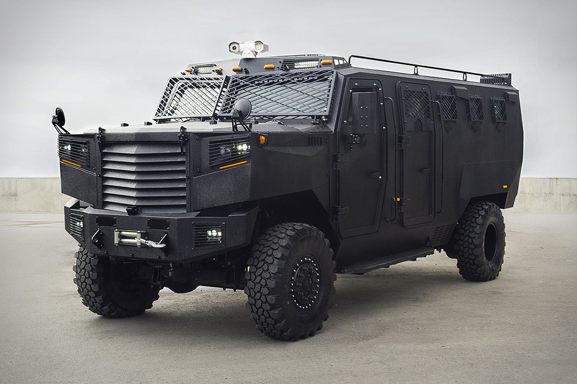 KP Govt to Procure B7-Armored Vehicles for PHC Judges