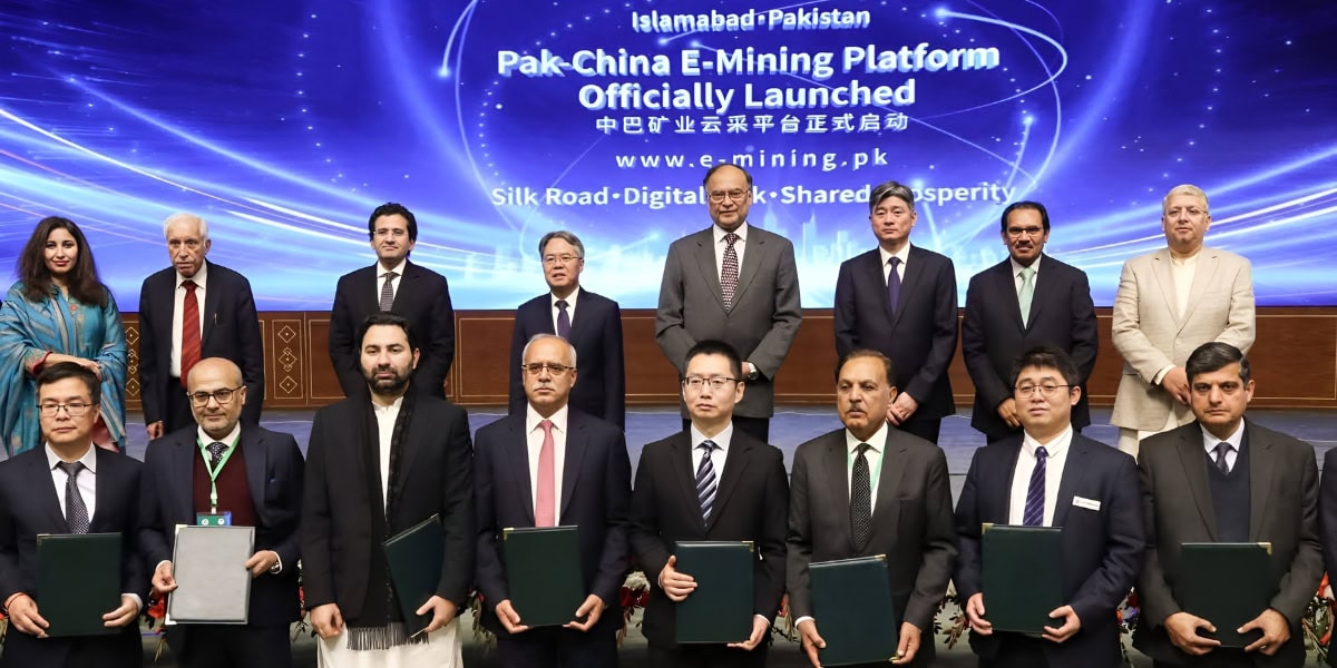 Pakistan & China Launch "E-Mining Platform" to Digitise Mineral Sector