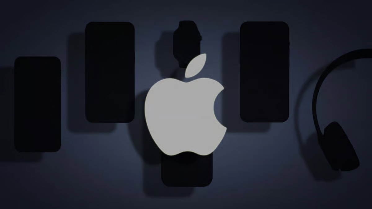 Tim Cook Points to 7 New Apple Devices on the Way
