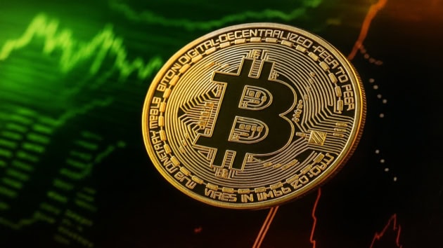 Bitcoin Shows Signs of Turning Point Amid Market Uncertainty