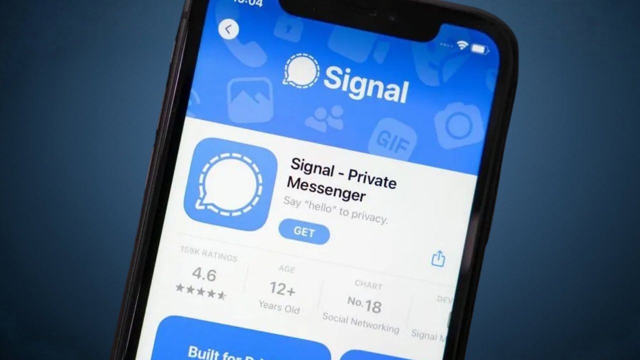 Your iPhone Is Storing Signal Messages You Think Were Deleted