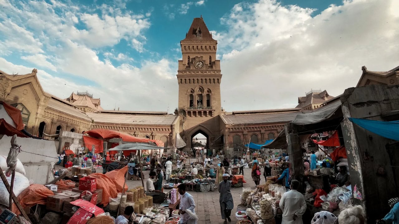 Sindh Abolishes 8 PM Market Closure Rule Ahead of Eid ul Azha